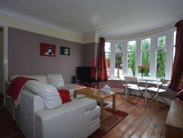 St. Annes Road 3 bed house share to rent £1,818 pcm £420 pw