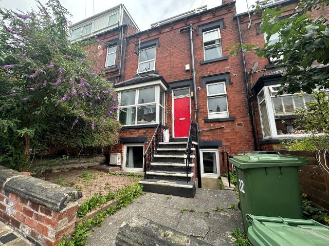 St. Anns Mount, Leeds LS4, 5 bed shared accommodation to rent, £2,700 pcm | PrimeLocation