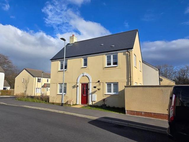 St. Anns Chapel, Gunnislake PL18 3 bed semi detached house to rent £1,395 pcm £322 pw