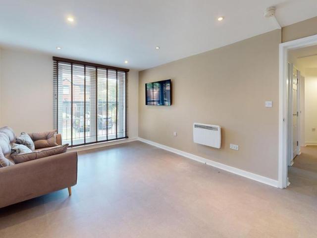 St Ann's Court, Leeds LS5 2 bed house to rent £1,560 pcm £360 pw