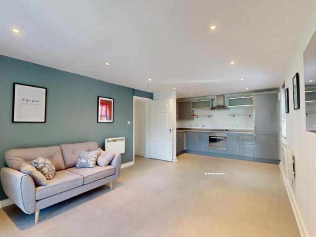 St Ann's Court, Leeds LS5 2 bed house to rent £1,560 pcm £360 pw
