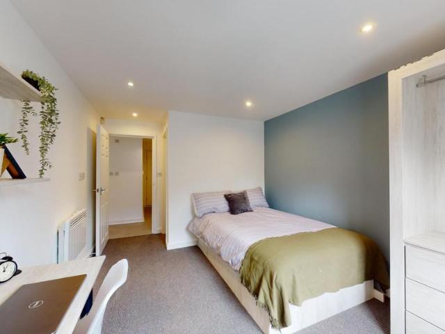 St Ann's Court, Leeds LS5 2 bed house to rent £1,560 pcm £360 pw
