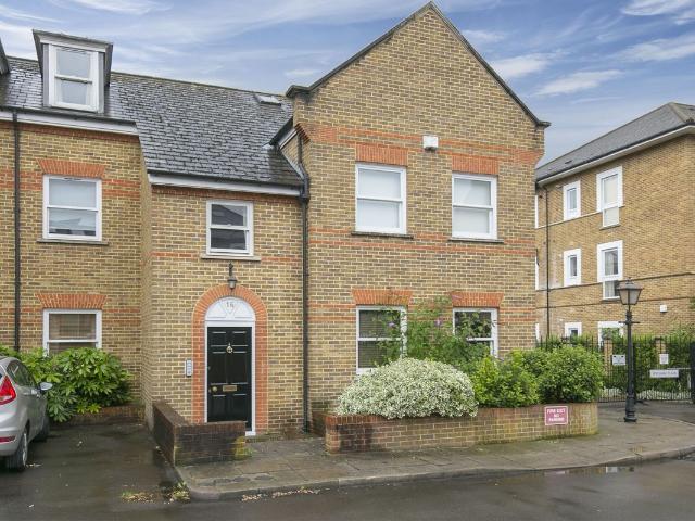 St Anns Crescent, Wandsworth SW18, 1 bed flat to rent, £2,000 pcm | PrimeLocation