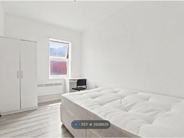 St Anns Road, Harrow HA1, Room to rent, £900 pcm | PrimeLocation