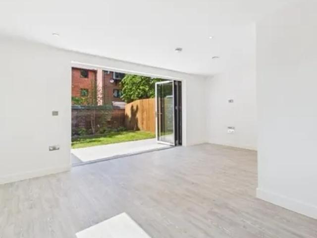 St Ann's Road, London, N15 3TR, United Kingdom | 4 bed house for rent #167266707 | Rentberry