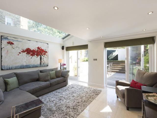 St Anns Terrace, St John's Wood. 4 bed terraced house to rent £12,978 pcm £2,995 pw
