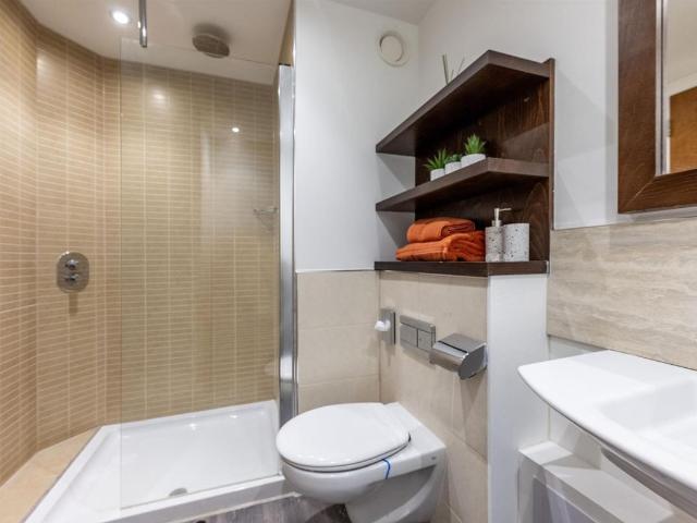 St. Andrew Street, Aberdeen AB25, Room to rent, £975 pcm | PrimeLocation