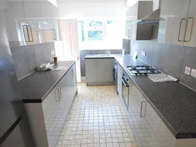 St Andrews Avenue, London, HA0 2QB, United Kingdom | 5 bed duplex for rent #115914796 | Rentberry