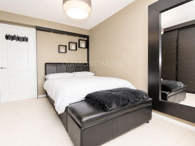 St Andrews Close, Isleworth TW7, 1 bed flat to rent, £1,400 pcm | PrimeLocation
