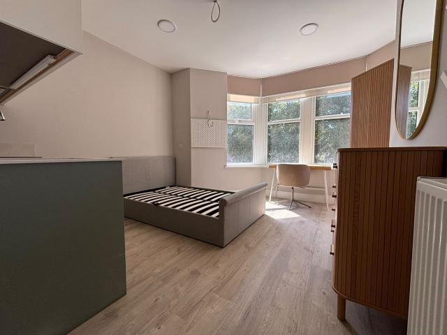 St. Andrews Crescent, City Centre CF10, Studio to rent, £695 pcm | PrimeLocation