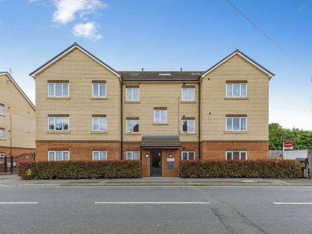 St. Andrews Road, NORTHAMPTON, NN2 2 bed flat to rent £1,075 pcm £248 pw