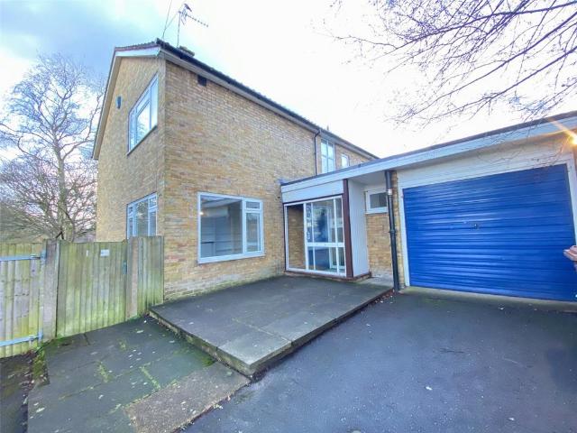 St. Andrews Road, Sidcup, DA14 4 bed detached house to rent £2,750 pcm £635 pw