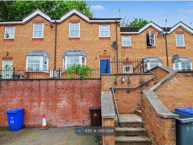 St Andrews Square, Stoke On Trent ST4, 3 bed terraced house to rent, £1,250 pcm | PrimeLocation