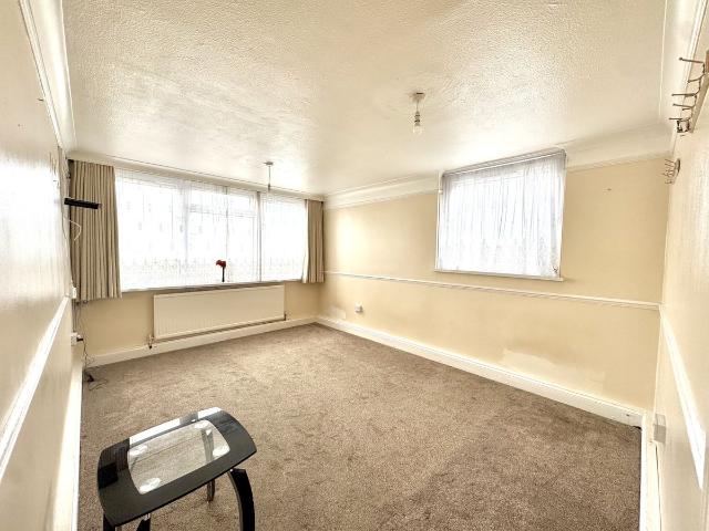 St Andrews Tower, Baird Avenue, Southall UB1, 2 bed flat to rent, £1,800 pcm | PrimeLocation