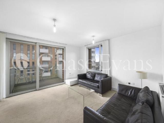 St Andrews, 41 Devons Road. 2 bed flat to rent £2,249 pcm £519 pw
