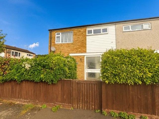 St. Anthonys Close, Aylesbury HP19, 3 bed terraced house to rent, £1,675 pcm | PrimeLocation