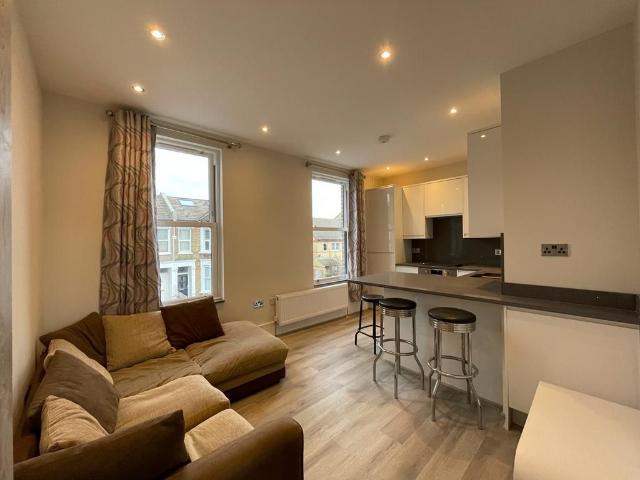St Asaph Road, London SE4, Room to rent, £2,925 pcm | PrimeLocation