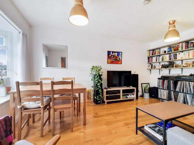 St Aubyns Road, Crystal Palace, London, Greater London SE19, 2 bed flat to rent, £1,675 pcm | PrimeLocation