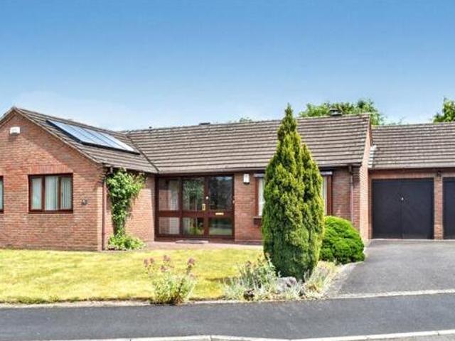 St. Augustine Drive, Droitwich Spa, 3 Bedroom Bungalow