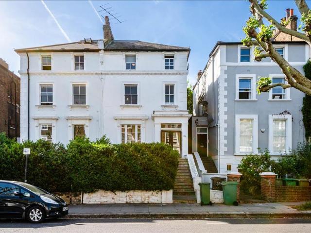 St Augustines Road, Camden, NW1 2 bed apartment to rent £3,241 pcm £748 pw