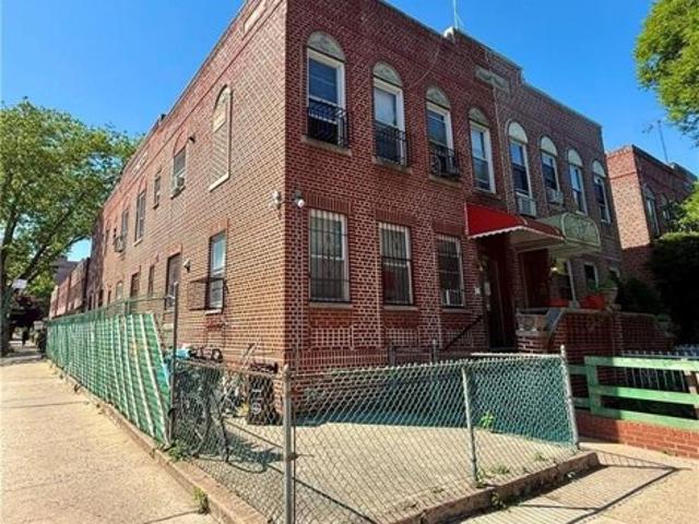 St Ave, Brooklyn, Home For Sale