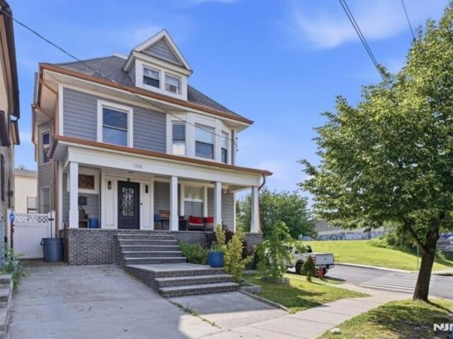 St Ave, Elizabeth, Home For Sale