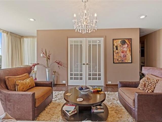 St Ave Ne Apt,cedar Rapids, Condo For Sale