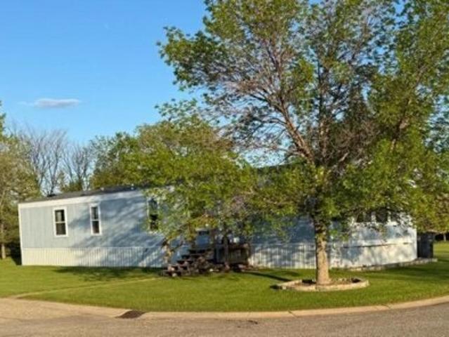 St Ave Se Lot,minot, Property For Sale
