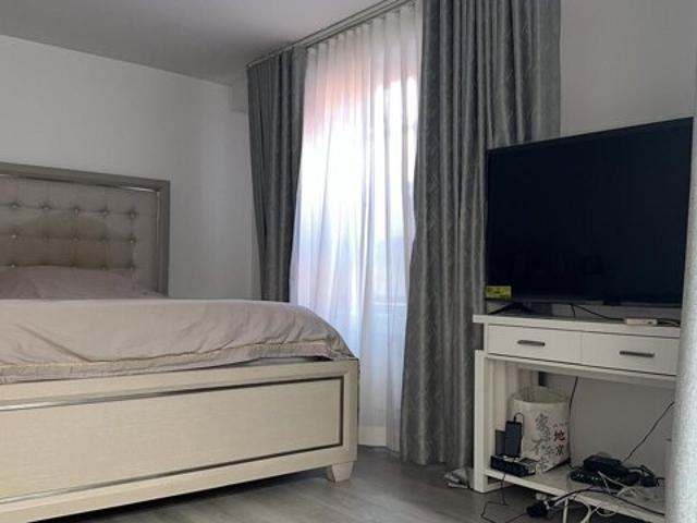 St Ave Unit F, Flushing, Property For Sale