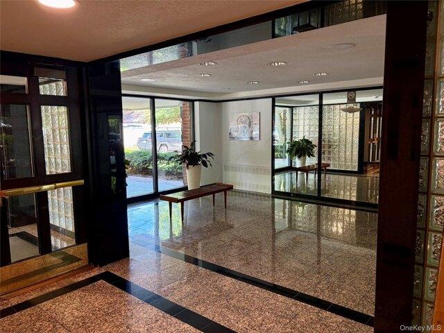 St Ave Unit R, Bayside, Property For Sale
