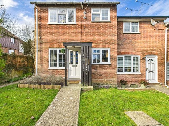St. Benedicts Close, Aldershot, Hampshire GU11, 1 bed end terrace house to rent, £1,150 pcm | PrimeLocation