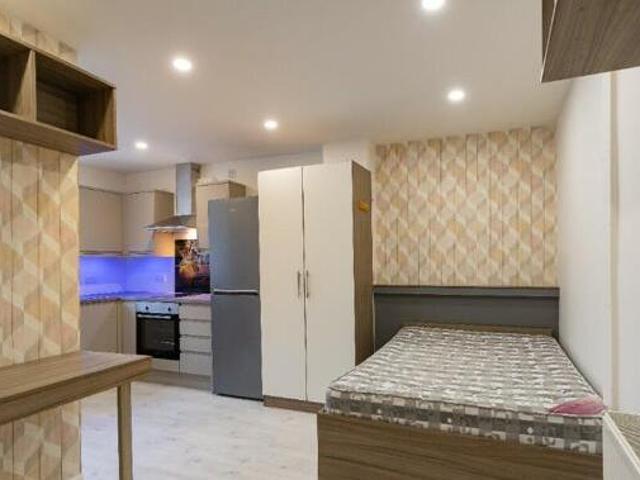 St. Bedes Terrace, Sunderland, Studio Flat For