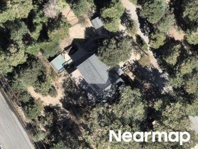St Bernard Ln