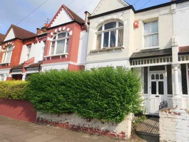 St Boniface RC Primary School, 15 Undine Street, London, SW17 8PP, United Kingdom | 6 bed townhouse for rent #165467415 | Rentberry