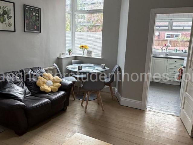 St Brendans Road North, Manchester, M20 3FE