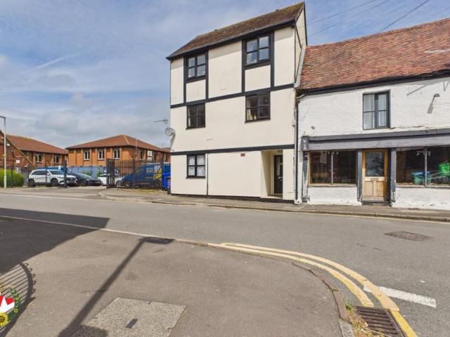 St Catherine Street, Gloucester GL1, 1 bed flat to rent, £795 pcm | PrimeLocation