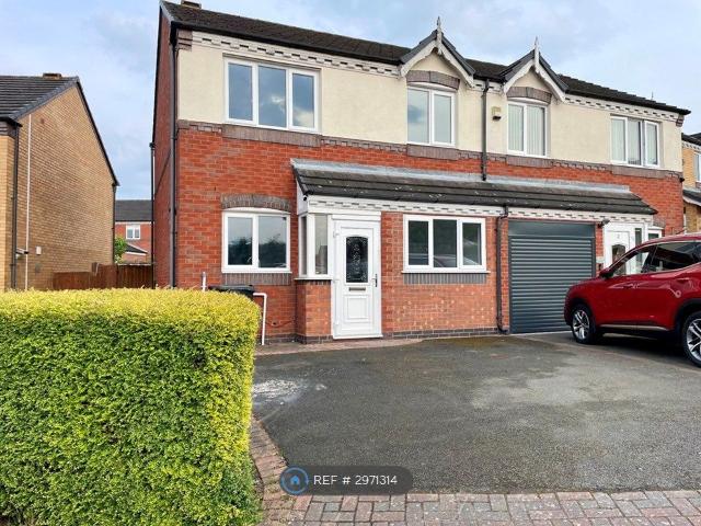 St. Catherines Close, Dudley DY2, 4 bed semi detached house to rent, £1,250 pcm | PrimeLocation