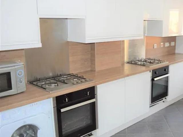 St Cedd's, 4 Blythswood Road, Ilford, IG3 8SH, United Kingdom | Studio apartment for rent #123305715 | Rentberry