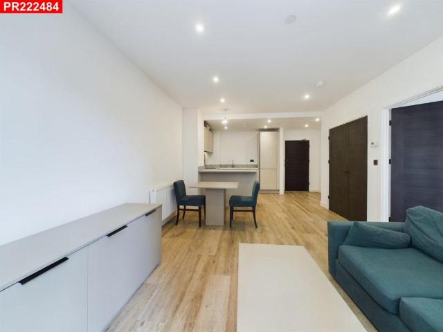 St Chad’s – 1 Bedroom Flat 1 bed flat to rent £1,265 pcm £292 pw