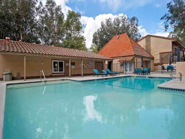 St. Charles Oaks Apartments 1 Bedroom Apartment for Rent at 800 Saint Charles Dr, Thousand Oaks, CA 91360