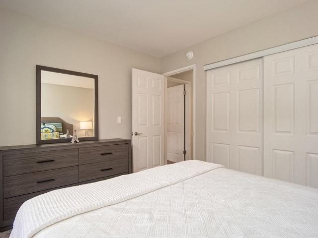 St. Charles Oaks Apartments 1 Bedroom Apartment for Rent at 800 Saint Charles Dr, Thousand Oaks, CA 91360