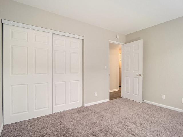 St. Charles Oaks Apartments 3 Bedroom Apartment for Rent at 800 Saint Charles Dr, Thousand Oaks, CA 91360