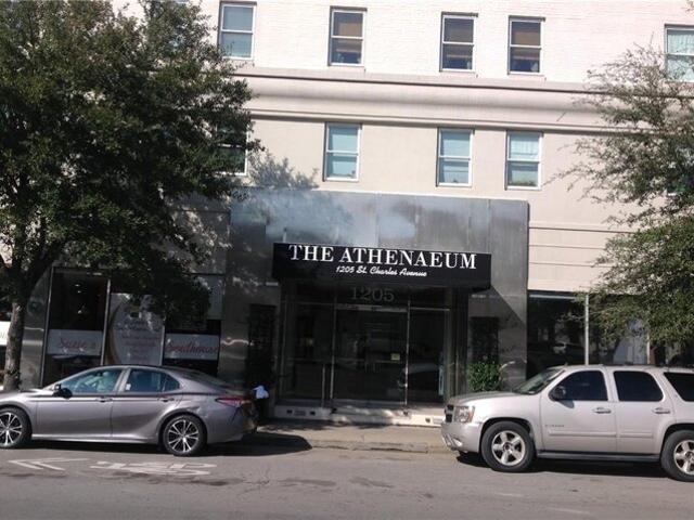St Charles Ave Apt,new Orleans, Condo For Sale