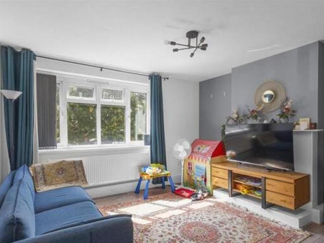 St Charles Square,london, 3 Bedroom Apartment