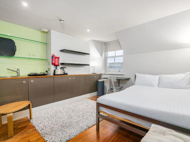 St. Charles Square, London W10, Studio to rent, £1,400 pcm | PrimeLocation