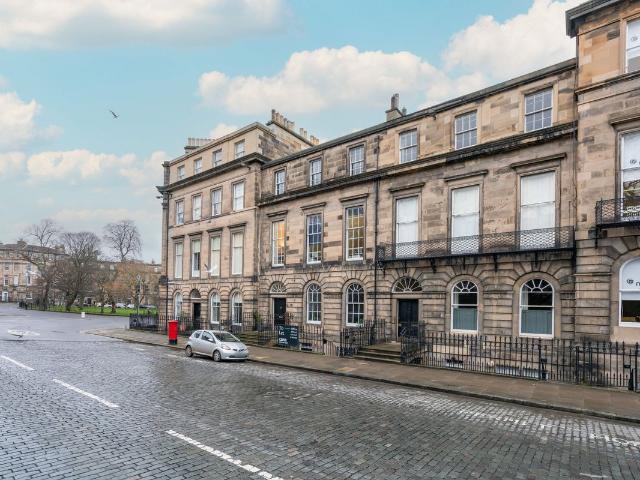 St Colme Street, City Centre, Edinburgh EH3, 2 bed flat to rent, £2,145 pcm | PrimeLocation