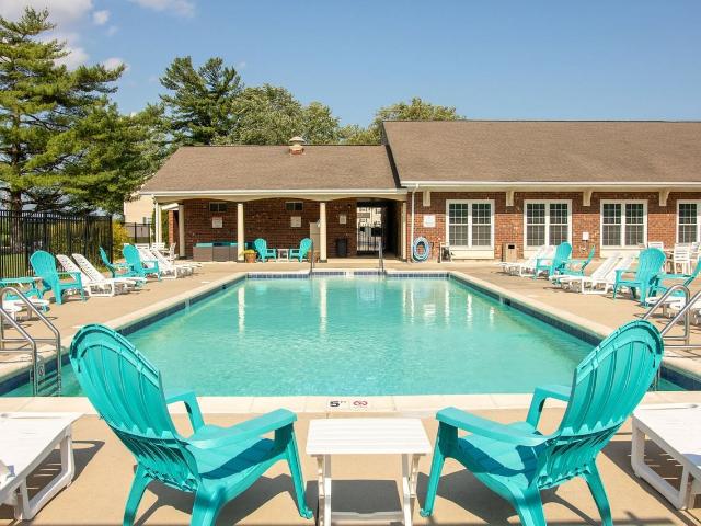 St. Clair Village 2 Bedroom Apartment for Rent at 409 Carlyle E, Belleville, IL 62221 Belleville