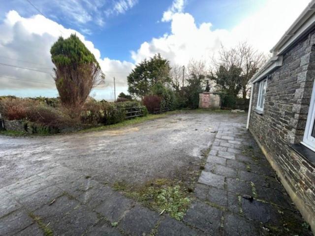 St. Clether, 3 bed detached bungalow to rent £2,250 pcm £519 pw