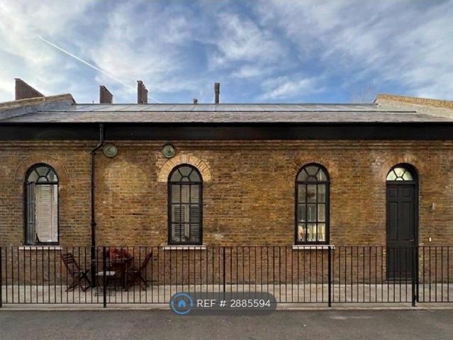 St. Clements Avenue, London E3, 2 bed terraced house to rent, £3,490 pcm | PrimeLocation