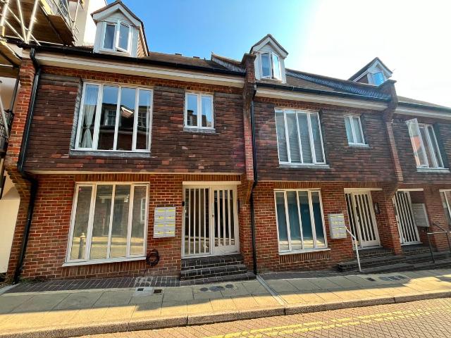 St Clements Street, Winchester, Hampshire SO23, 1 bed flat to rent, £1,400 pcm | PrimeLocation